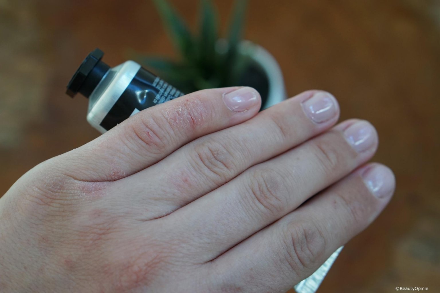 De beste handcrèmes voor droge handen - Zijtikt.nl | Beauty- en ...