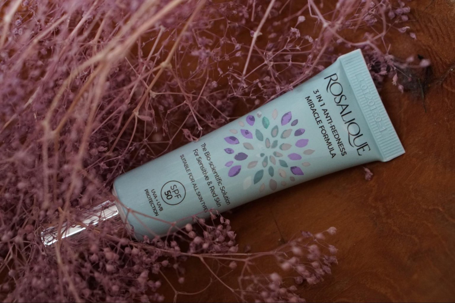 Review | Rosalique 3 in 1 Anti-Redness Miracle Formula - Zijtikt.nl ...