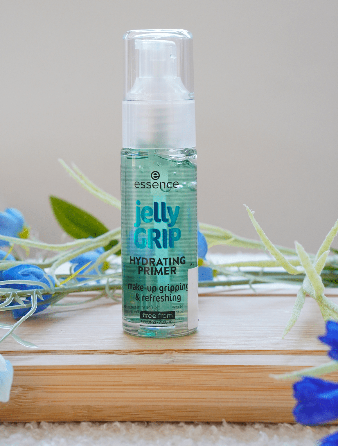 Essence Jelly Grip Hydrating Primer review - Zijtikt.nl | Beauty- en ...
